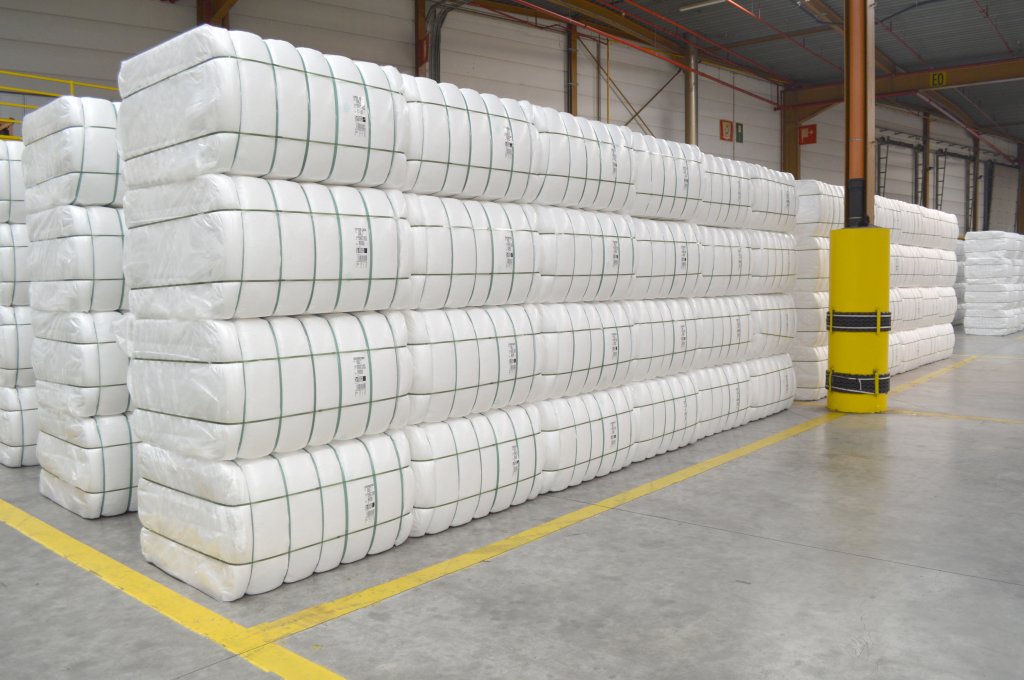 Waterway transport reduces dependency on truck transport | textile network