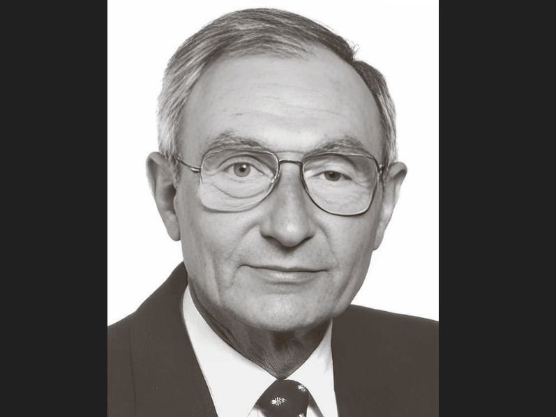 Mourning for Heinz Gunold | textile network