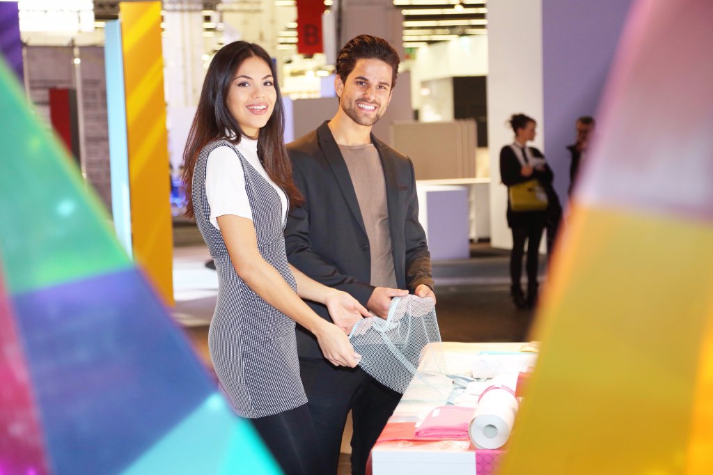 Confidence and insecurities | textile network
